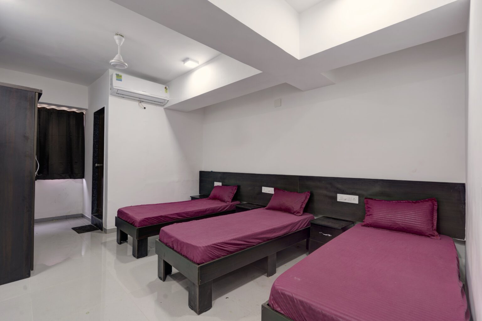 PG in Gandhinagar: Ideal for Students and Professionals